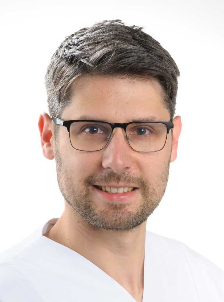 Dr Urban Amberg